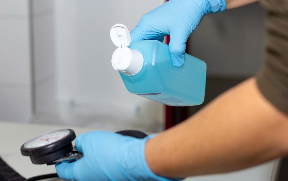 ¿Desinfectamos las superficies correctamente? | Entorno Saludable